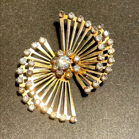 Coro | Jewelry | Vintage Signed Coro Silver Tone Clear Rhinestone ...